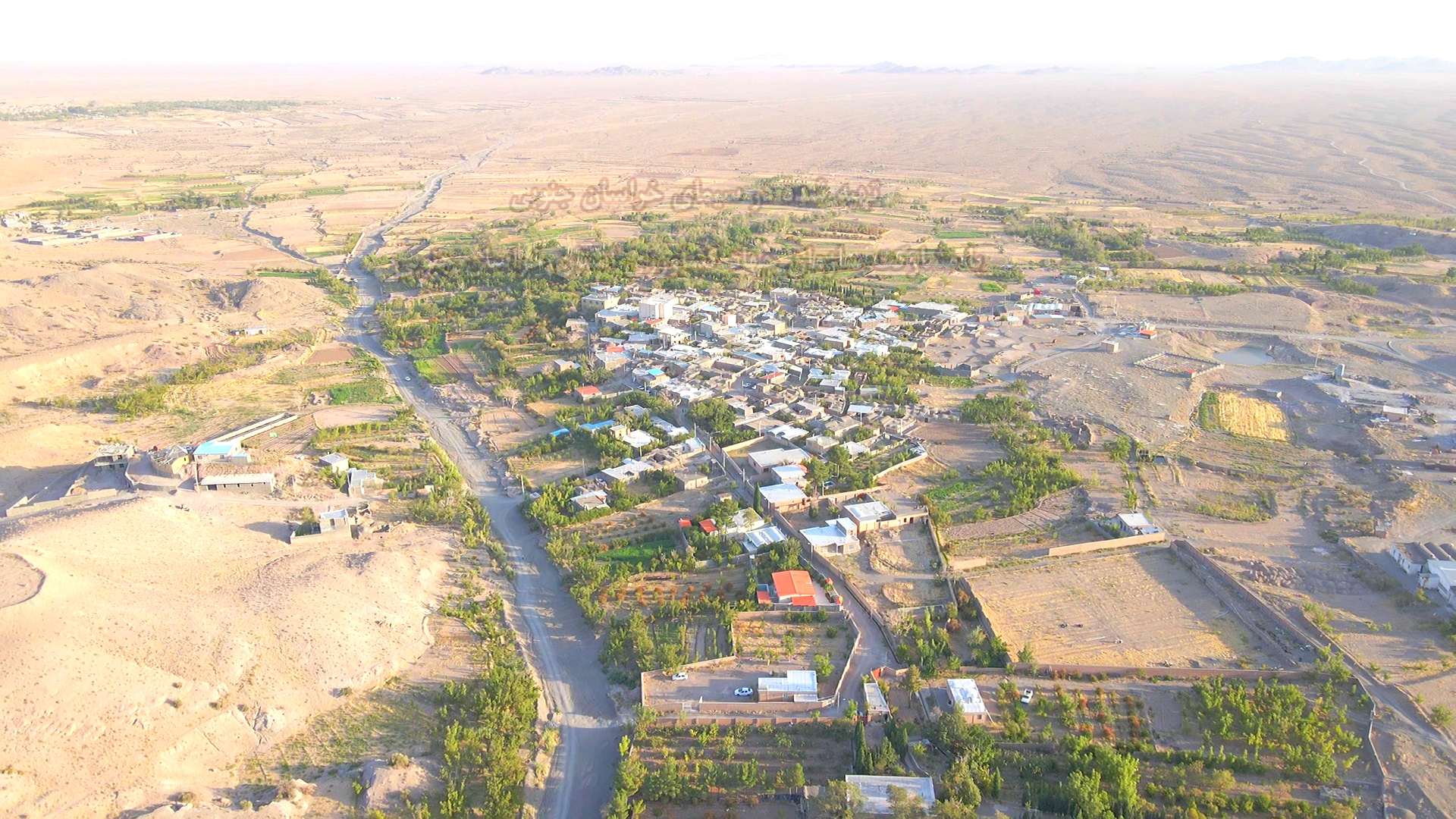 روستای فریز نگین شرق- feriz